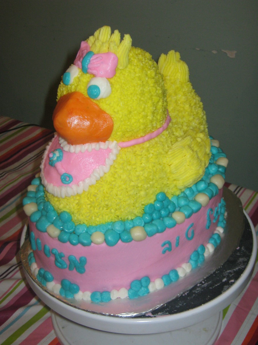 Baby Duck Cake